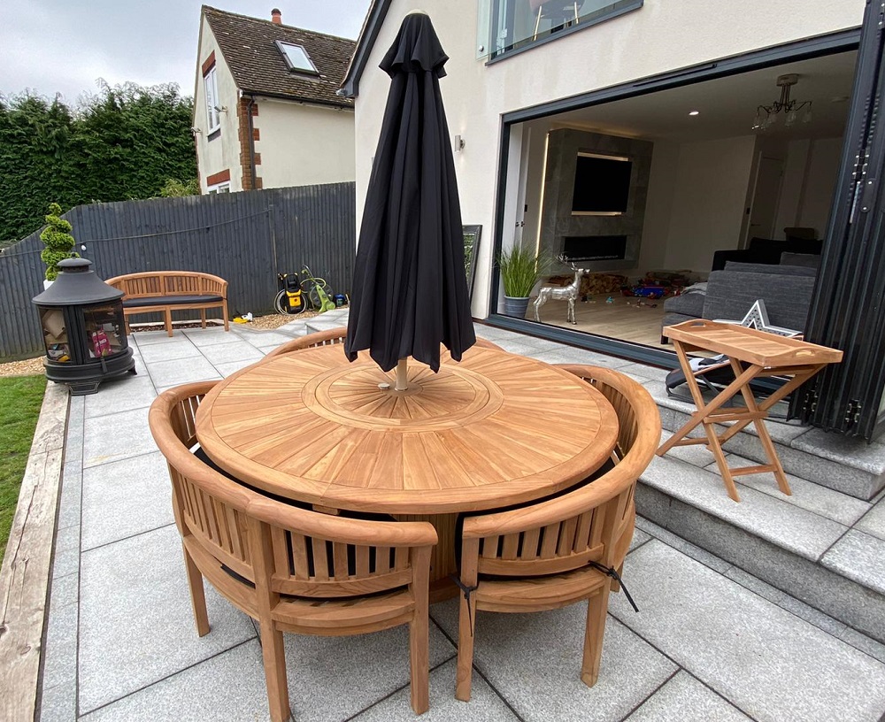 Teak Garden Dining Table for 6 | Buy Direct | KingsleySmythe