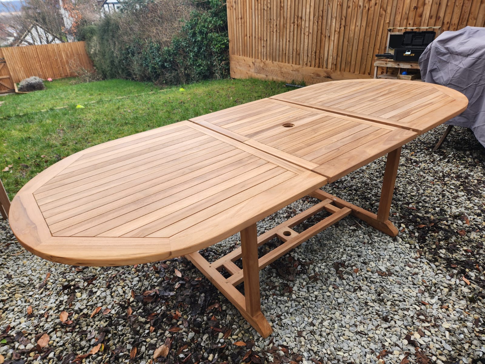 Superb Complete Teak Extending Garden Dining Set. Seats 8.